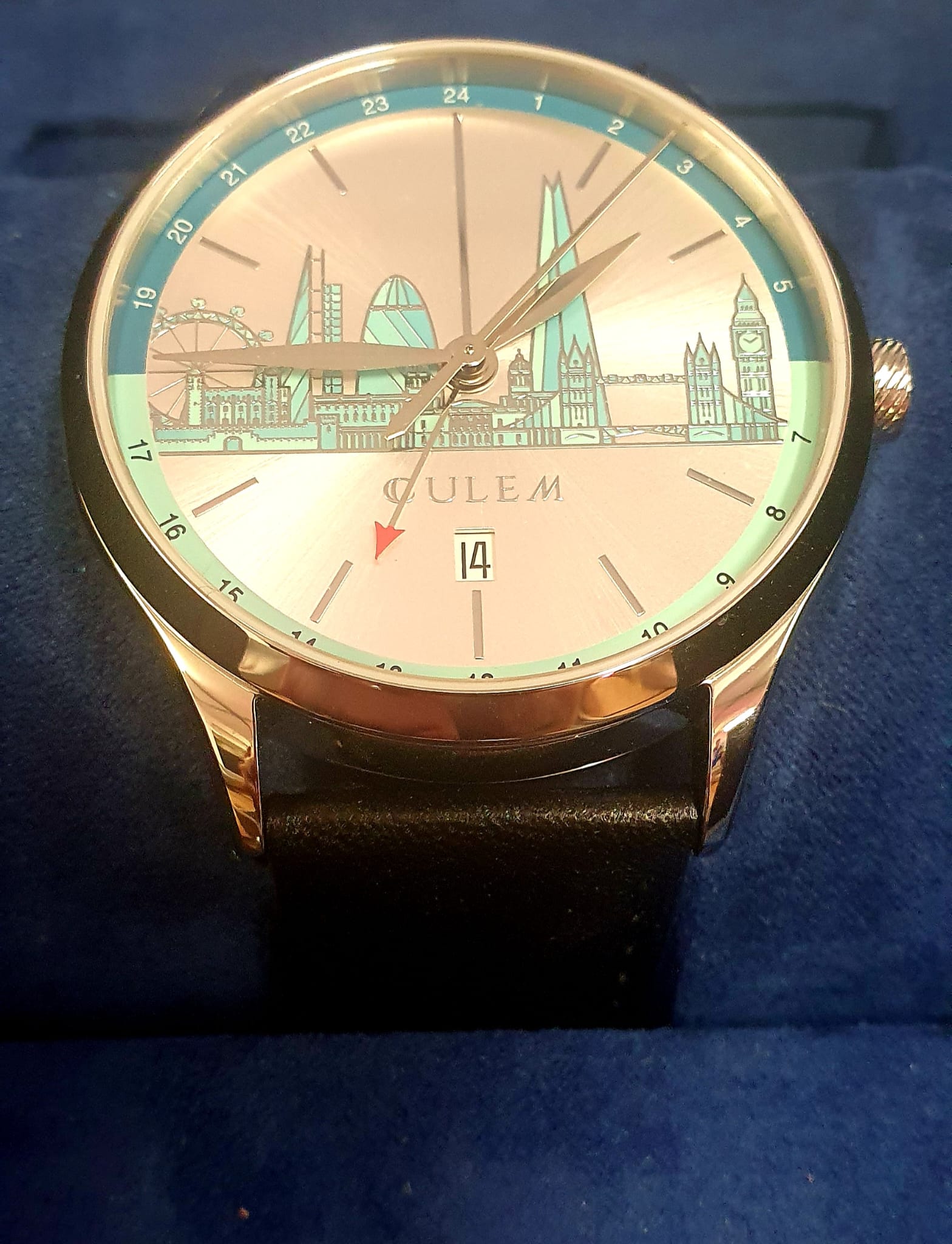 Inaugural WATCHPRO Market Lights Up East End Of London