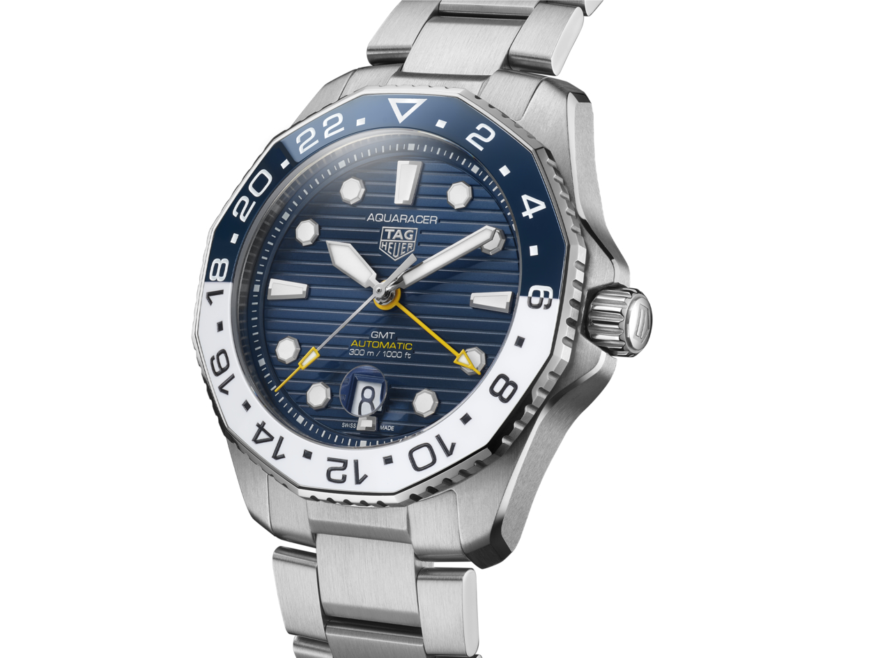 TAG Heuer Adds GMT Function To Its Go-anywhere Aquaracer Professional 300