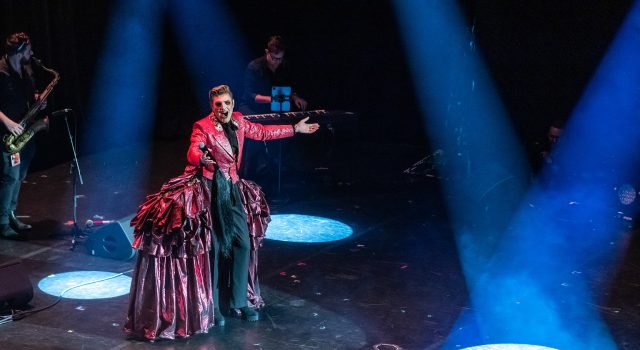 WATCH FACES: Laings VIP Night Fires Starting Gun For Edinburgh Fringe ...