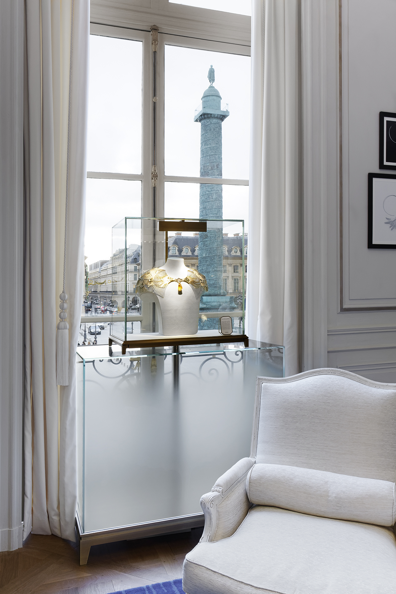 GREATEST SHOWROOMS: Boucheron, Paris, France